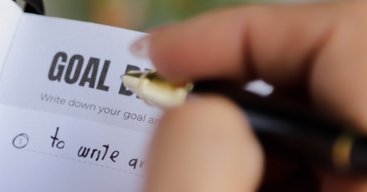 Write Down Your Goals? Brain Science Shows Why - elev8.io